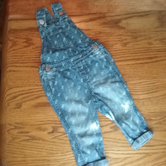 Old Navy | One Pieces | Cottagecore Denim Floral Print Overalls 6 To 2 ...